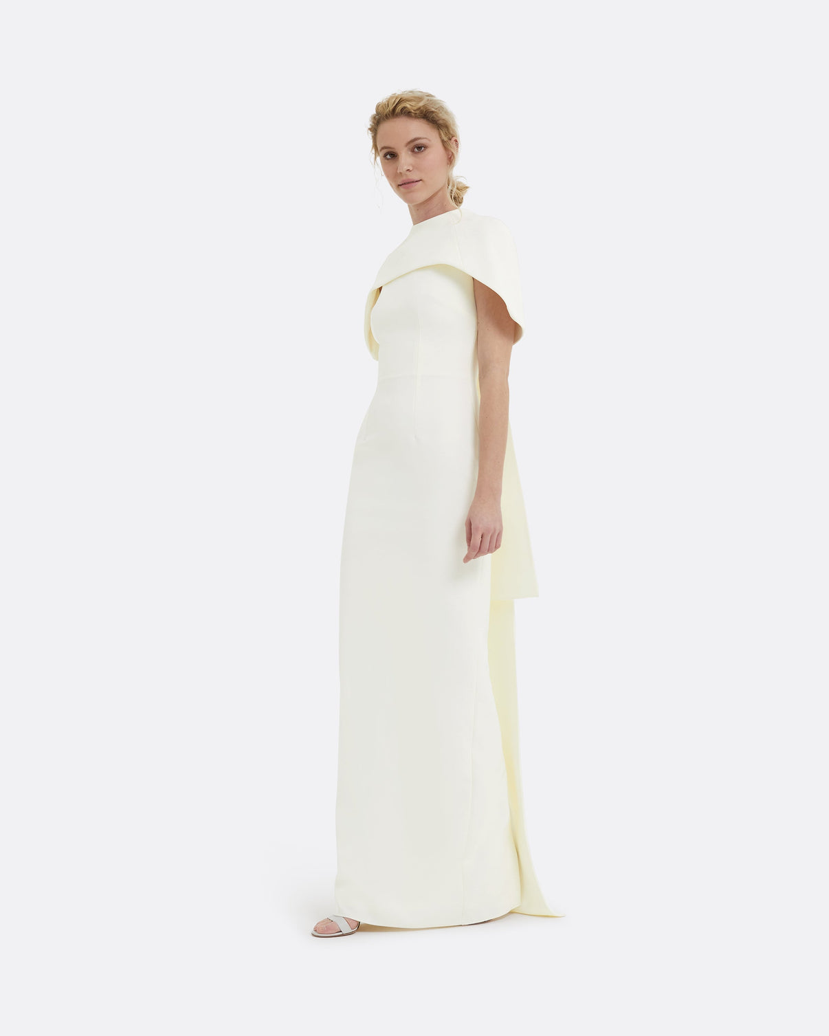 Kalika Ivory Long Dress – Safiyaa London