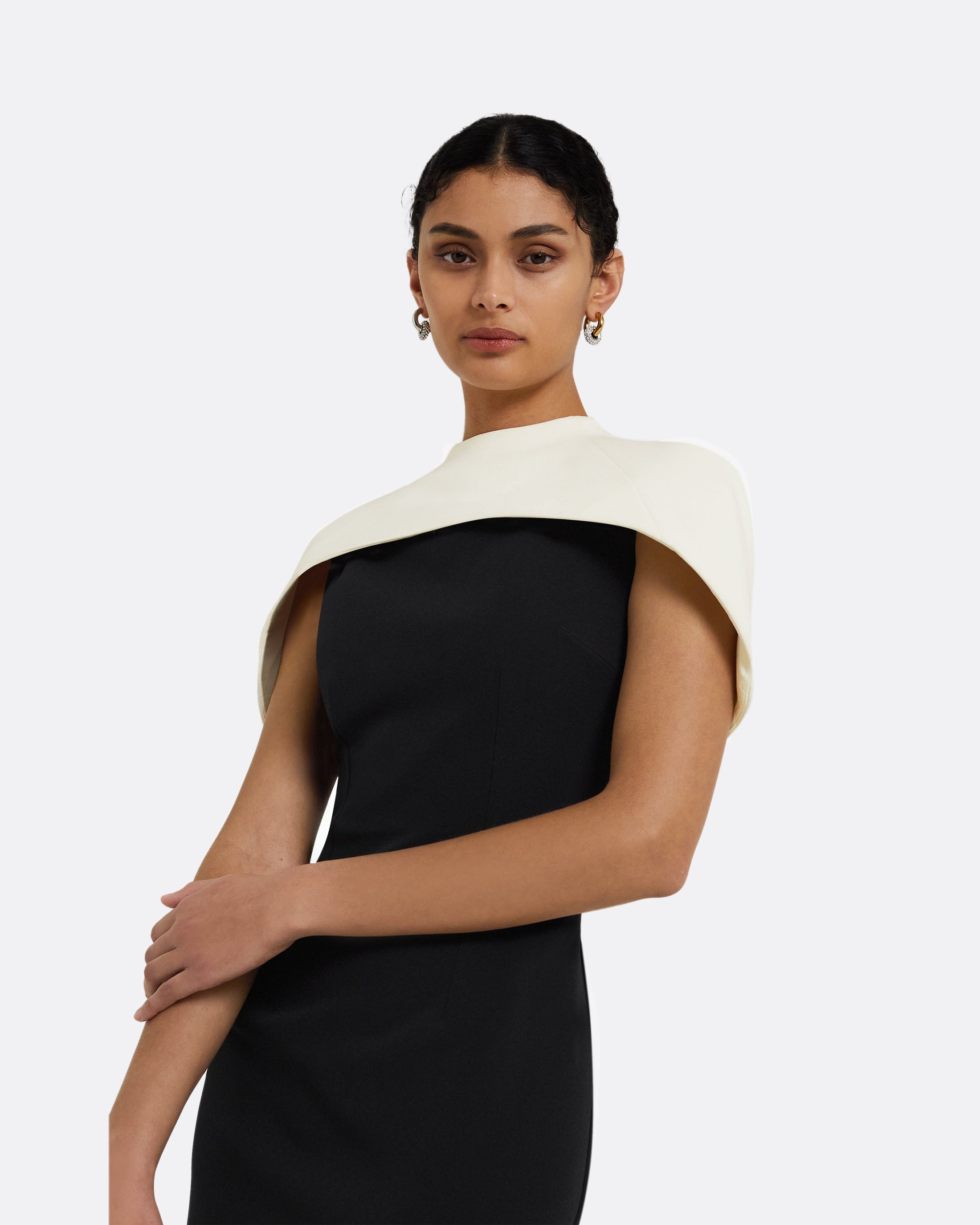 Kalika Monochrome Long Dress – Safiyaa London